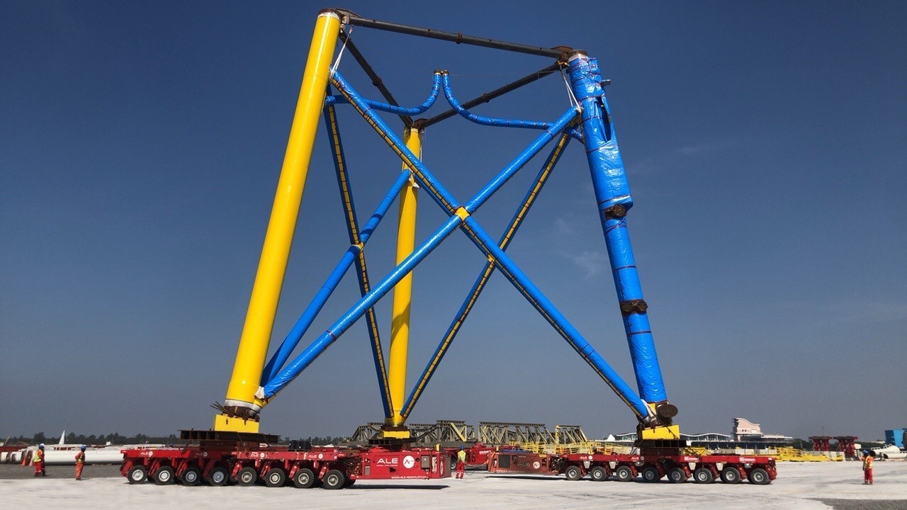 Offshore wind jackets transported efficiently for assembly – Inside Marine