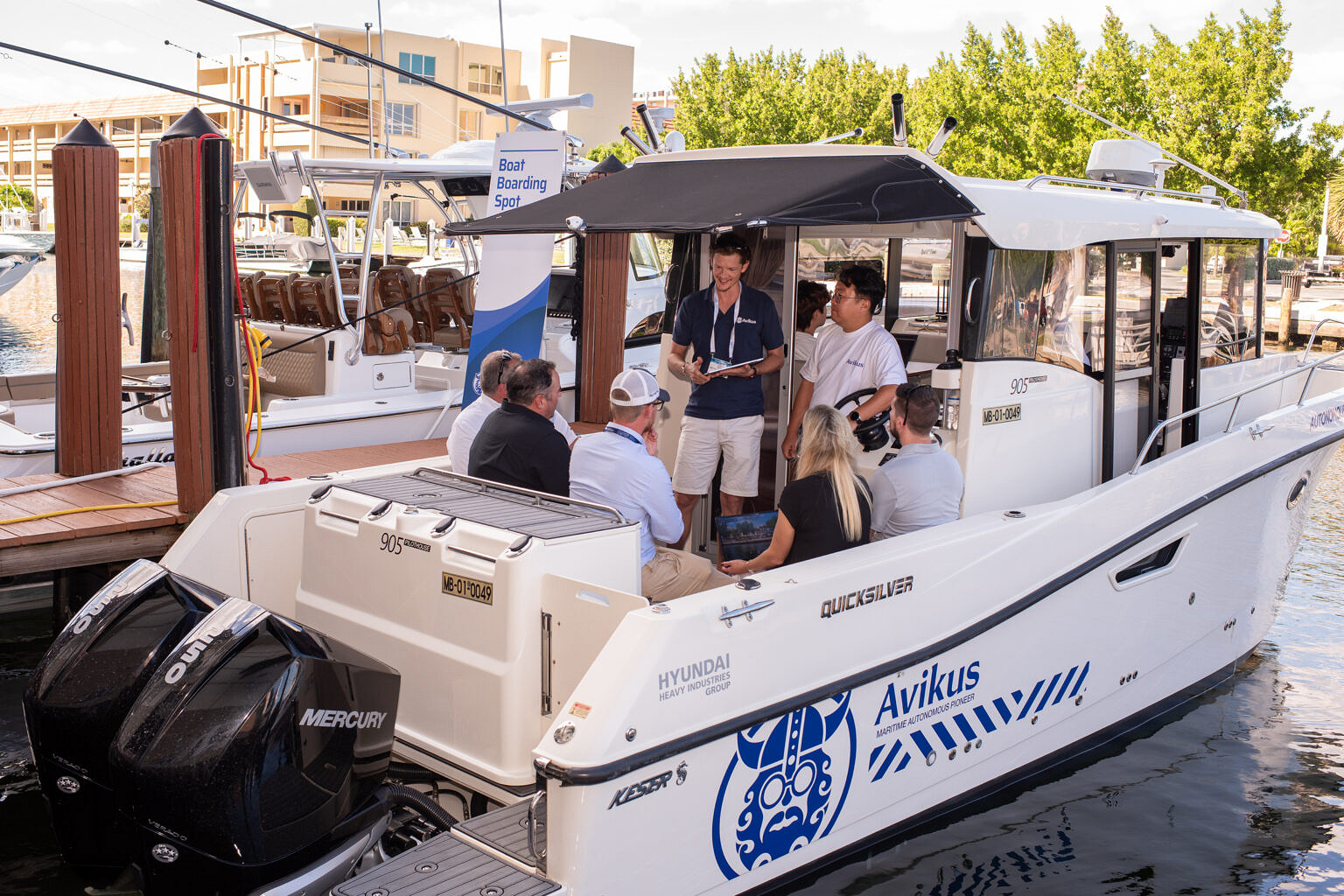 Memorium of Understanding signed by Raymarine and Avikus to explore ...