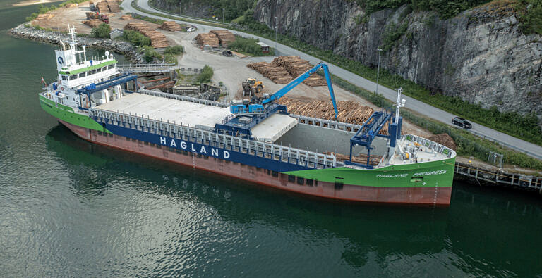 ROYAL BODEWES – Inside Marine